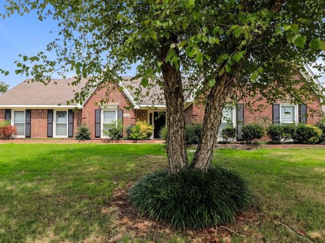 5 Bedroom Home for Rent at 1582 Wind River Cir E, Cordova, TN 38016