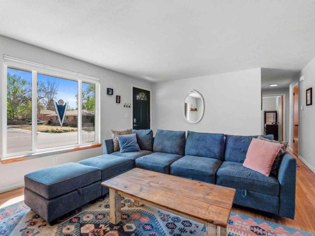 5 Bedroom Home for Rent at 173 E Panama Dr, Centennial, CO 80121 Broadway Estates