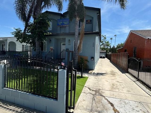 5 Bedroom Home for Rent at 204 West 78th Street, Los Angeles, CA 90003 CANNDU