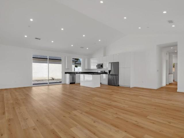 5 Bedroom Home for Rent at 20711 Bryant St, Los Angeles, CA 91306 Winnetka
