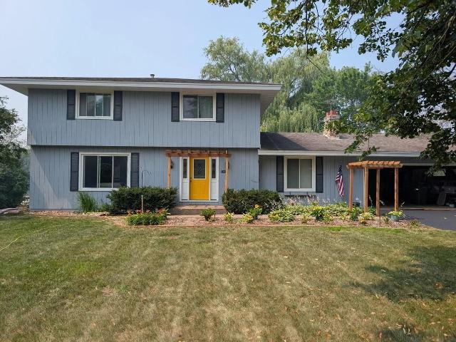 5 Bedroom Home for Rent at 2755 Olive Ln N #NA, Plymouth, MN 55447 Plymouth Wayzata