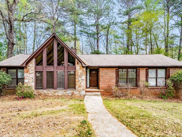 5 Bedroom Home for Rent at 2790 Stevens Creek Rd, Hoover, AL 35244