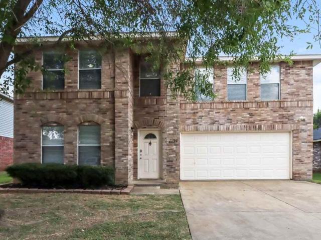 5 Bedroom Home for Rent at 2956 Santa Sabina Dr, Grand Prairie, TX 75052