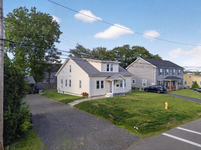 5 Bedroom Home for Rent at 3 Hickey St, Stratford, CT 06615