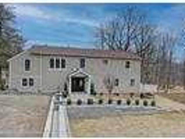 5 Bedroom Homes For Rent Morganville New Jersey