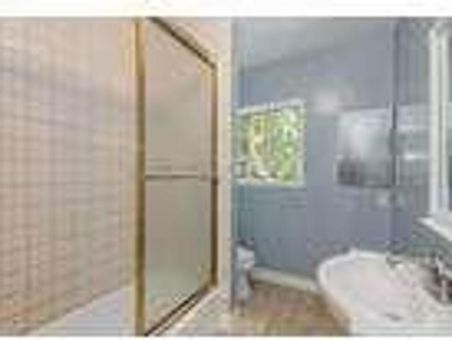 5 Bedroom Homes For Rent Woodland Hills California