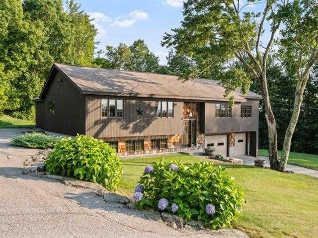 5 bedroom, Hopkinton NH 03229 LS102445000