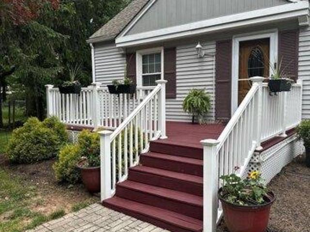 5 bedroom, Hatboro PA 19040 91463952