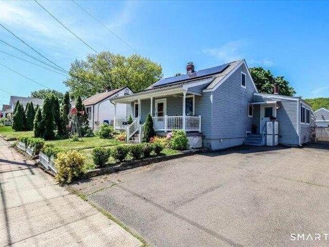 5 bedroom, Hamden CT 06517 104811996