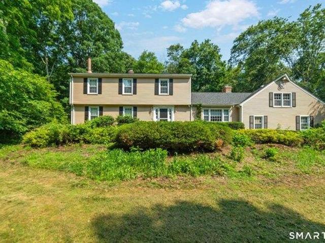 5 bedroom, Hamden CT 06518 104116067