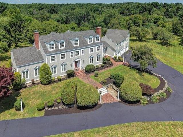5 bedroom, Hampton Falls NH 03844 104790103