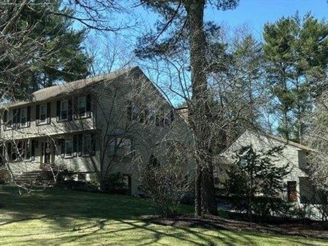 5 bedroom, Hanover MA 02339 105141698