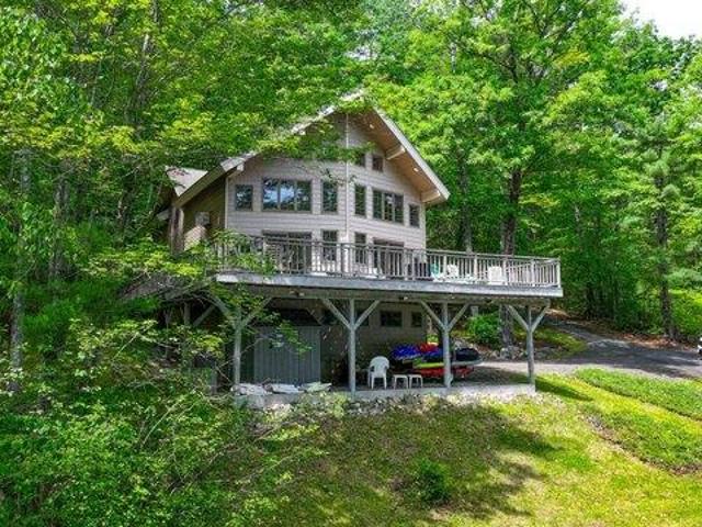 5 bedroom, Harrison ME 04040 105204566