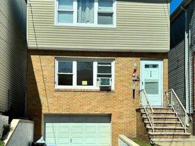 5 bedroom, Harrison NJ 07029 104111866