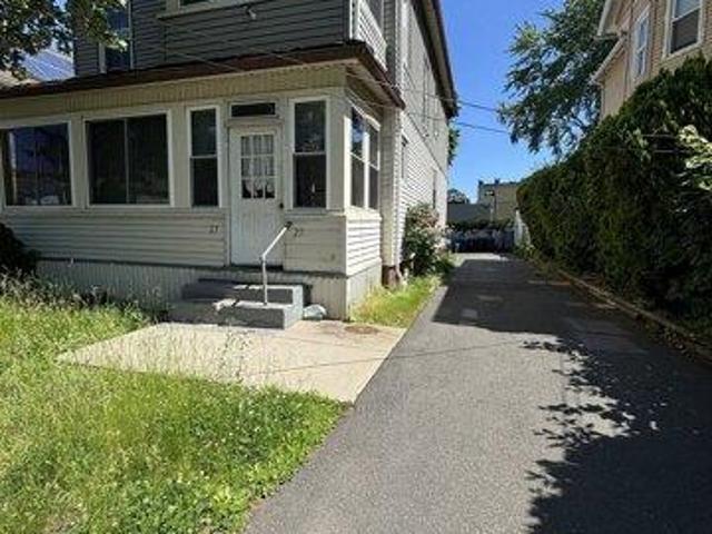 5 bedroom, Hartford CT 06114 104148196