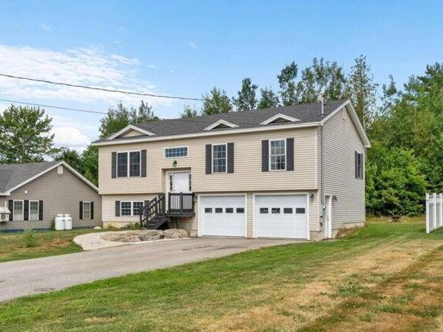 5 bedroom, Hermon ME 04401 105141692