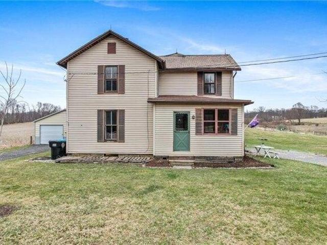5 bedroom, Hermitage PA 16148 LS90188573
