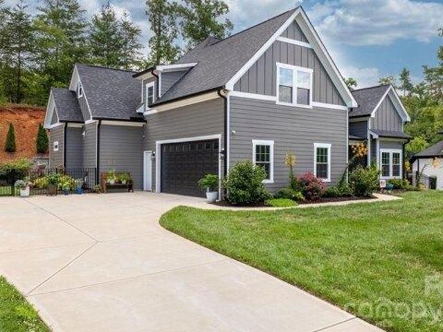 5 bedroom, Hickory NC 28601 104902850
