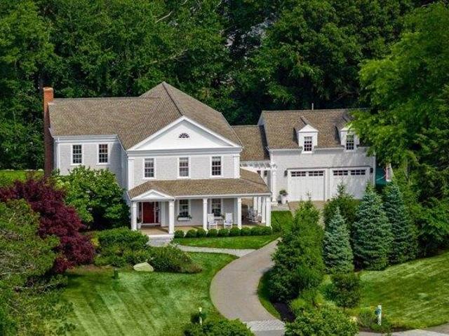 5 bedroom, Hingham MA 02043 105158719
