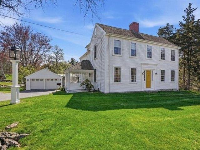 5 bedroom, Hingham MA 02043 LS102778294