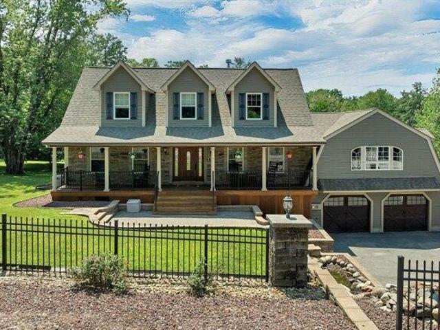 5 bedroom, Hudson NH 03051 104541426