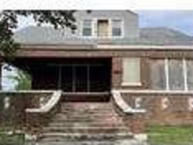5 bedroom in Chicago Illinois 60628