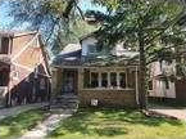 5 bedroom in Detroit Michigan 48213