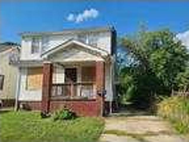 5 bedroom in Detroit Michigan 48234