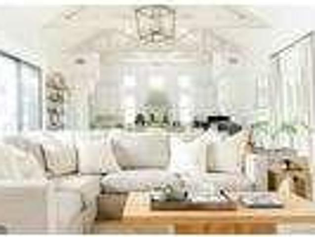 5 bedroom in Encinitas CA 92024