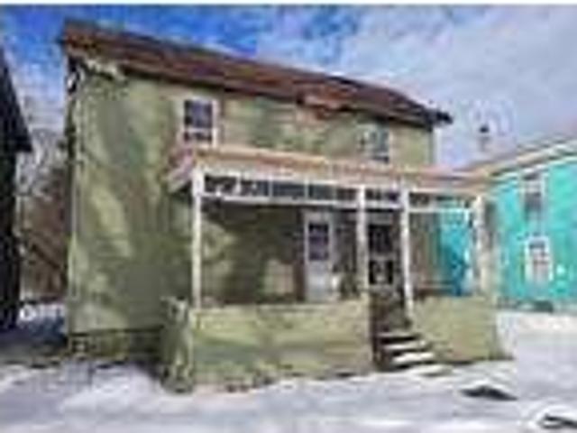 5 bedroom in Eaton NY 13334
