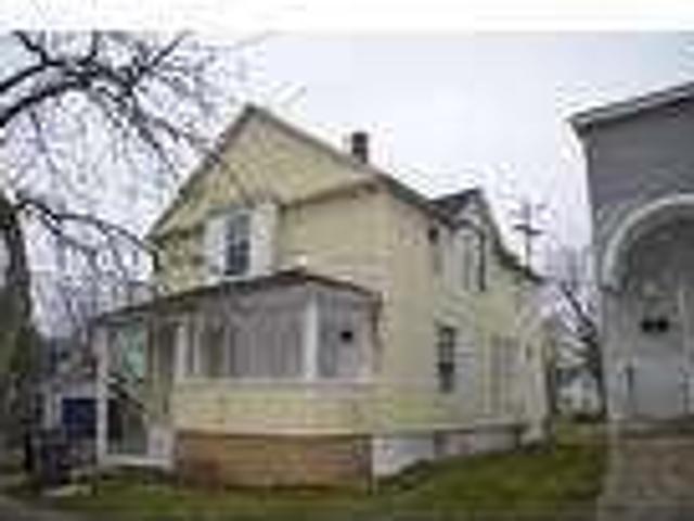 5 bedroom in Elkhart IN 46516
