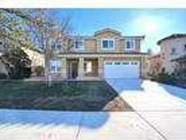 5 bedroom in Fontana CA 92335
