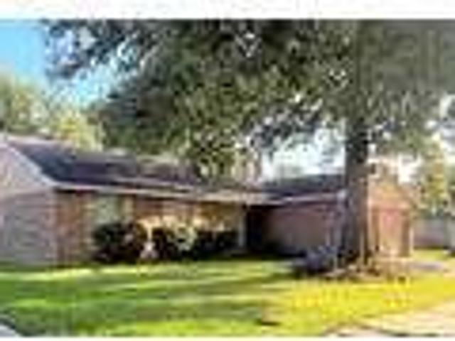 5 bedroom in Houston Texas 77015