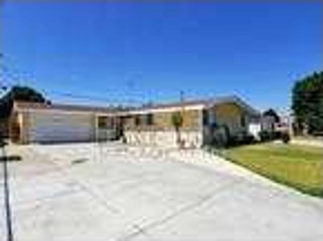 5 bedroom in Long Beach CA 90805