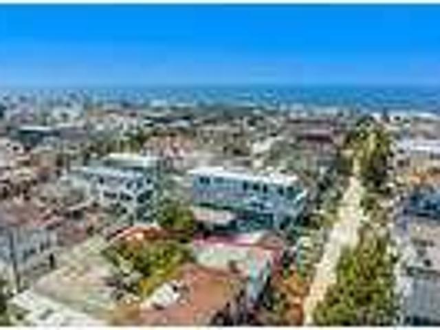 5 bedroom in Manhattan Beach California 90266