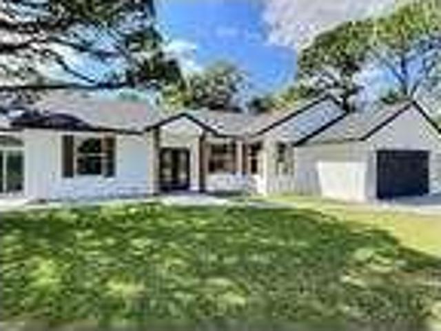 5 bedroom in Sarasota Florida 34231