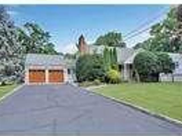 5 bedroom in Stamford Connecticut 06905