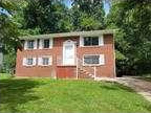5 bedroom in Riverdale Georgia 30274
