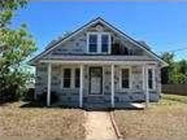 5 bedroom in Westlake LA 70669