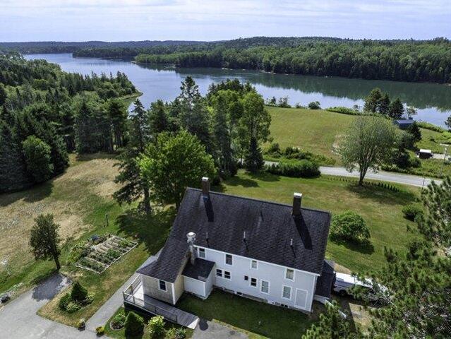 5 bedroom, Jonesboro ME 04648 104010709