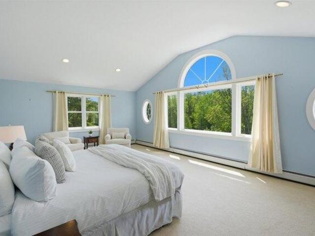 5 bedroom, Jamaica VT 05343 103437615