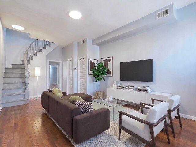 5 bedroom, Jersey City NJ 07306 104832345