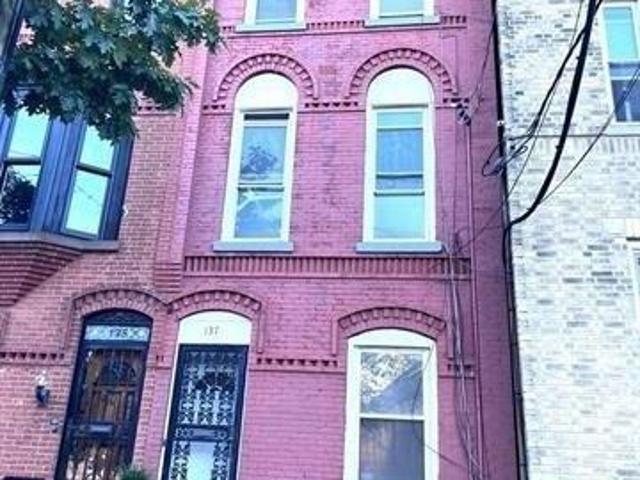 5 bedroom, Jersey City NJ 07306 LS101798781
