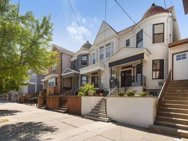5 bedroom, Jersey City NJ 07307 102562323