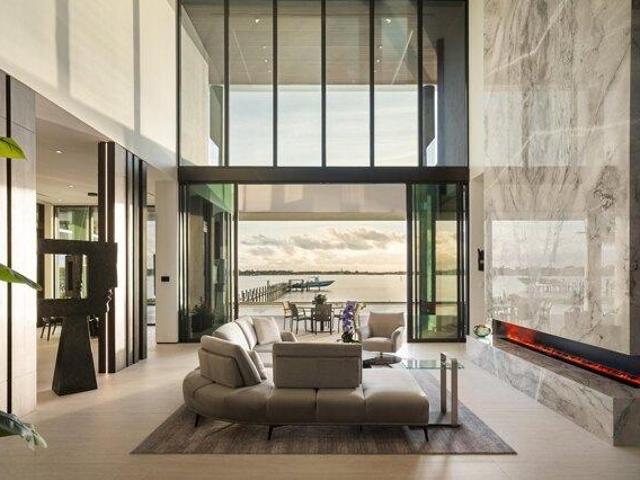 5 bedroom, Jupiter FL 33458 104899002