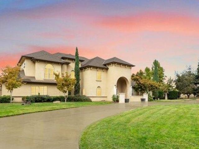 5 bedroom, Oakdale CA 95361 LS96940388