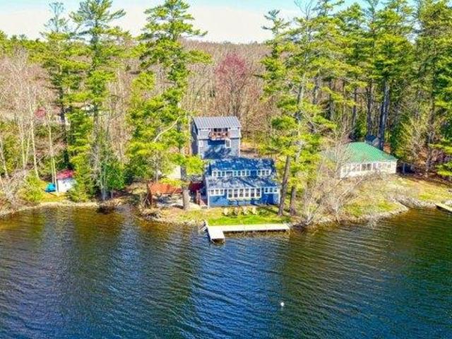 5 bedroom, Oakland ME 04963 102445391
