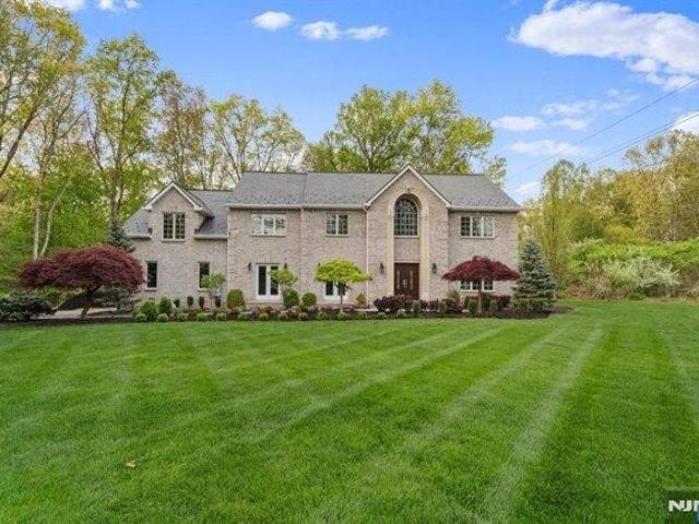 5 bedroom, Old Tappan NJ 07675 102318189