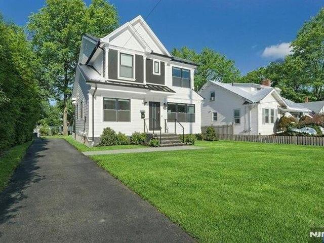5 bedroom, Oradell NJ 07649 LS102561775