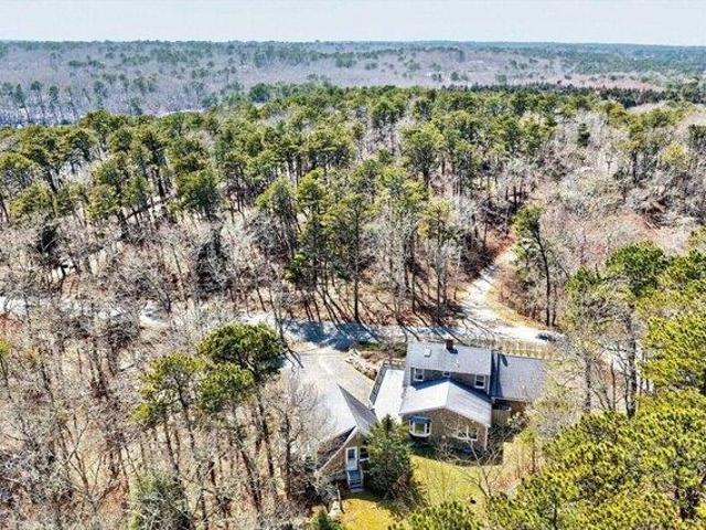 5 bedroom, Orleans MA 02653 LS102634966